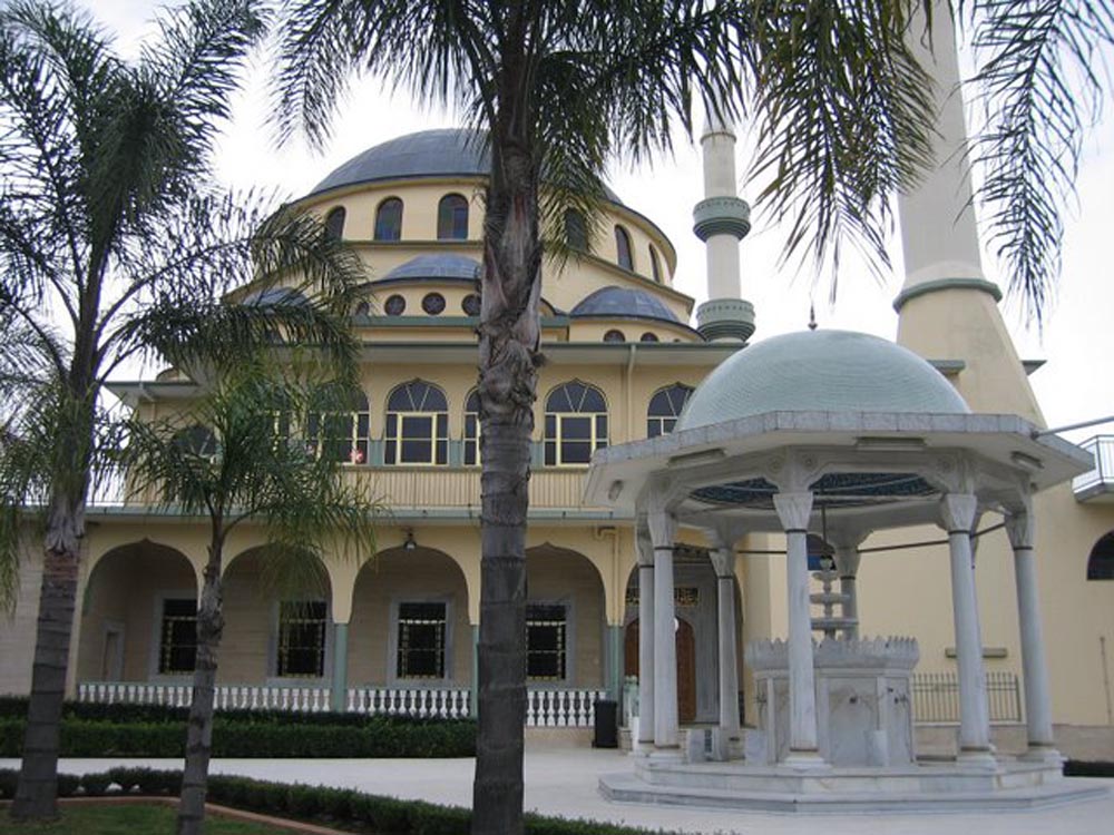 Mosques of Oceania